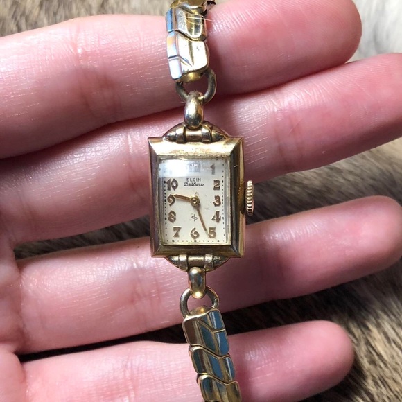 Accessories | Vintage Gold Filled Elgin Deluxe Thin Womans Watch | Poshmark